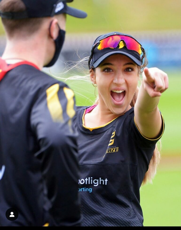 Xara Jetly: See Pictures Of New Zealand's Beautiful Cricketer ...